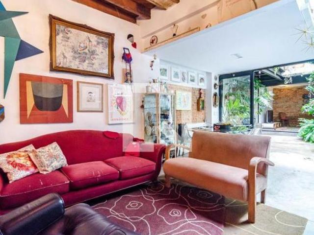 Casa à Venda Pinheiros, 2 Quartos, 150 m2