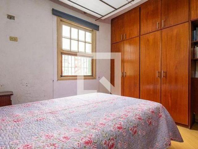 Casa à Venda Pinheiros, 2 Quartos, 239 m2