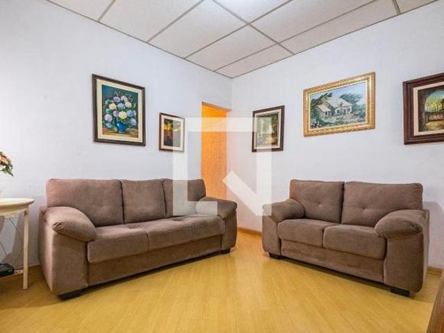 Casa à Venda Pinheiros, 2 Quartos, 239 m2