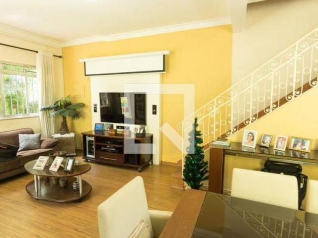 Casa à Venda Pinheiros, 2 Quartos, 240 m² São Paulo