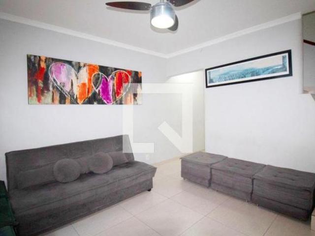 Casa à Venda Pinheiros, 3 Quartos, 104 m2