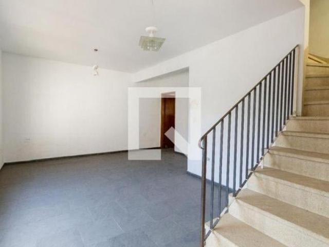 Casa à Venda Pinheiros, 3 Quartos, 120 m2