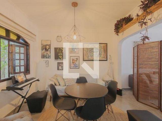Casa à Venda Pinheiros, 3 Quartos, 120 m² São Paulo