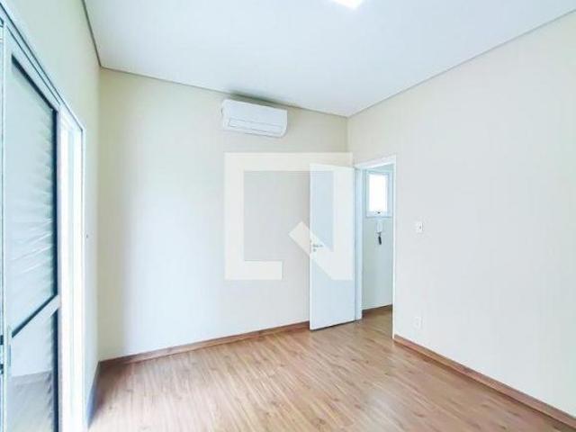 Casa à Venda Pinheiros, 3 Quartos, 126 m2