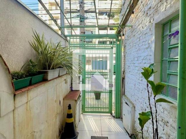 Casa à Venda Pinheiros, 3 Quartos, 135 m2