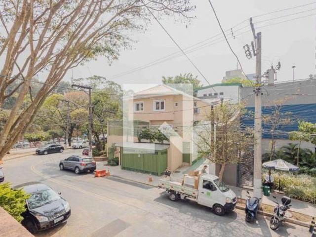 Casa à Venda Pinheiros, 3 Quartos, 139 m2