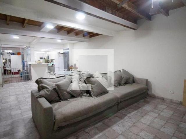 Casa à Venda Pinheiros, 4 Quartos, 160 m2