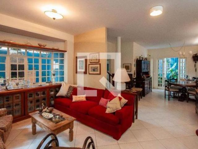 Casa à Venda Pinheiros, 4 Quartos, 187 m² São Paulo