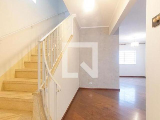 Casa à Venda Pinheiros, 5 Quartos, 200 m2