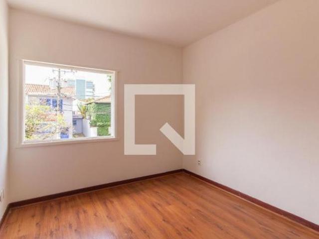 Casa à Venda Pinheiros, 5 Quartos, 285 m2