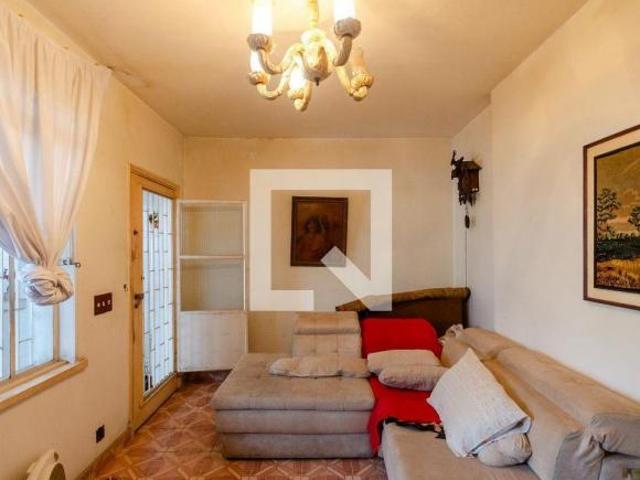 Casa à Venda Piqueri, 4 Quartos, 220 m2