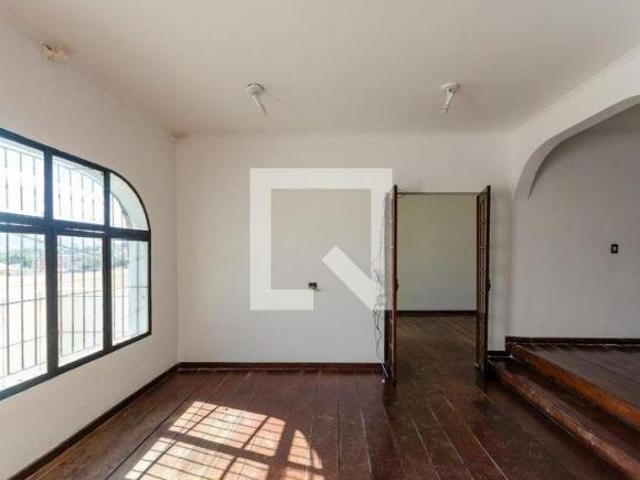 Casa à Venda Piqueri, 4 Quartos, 435 m² São Paulo
