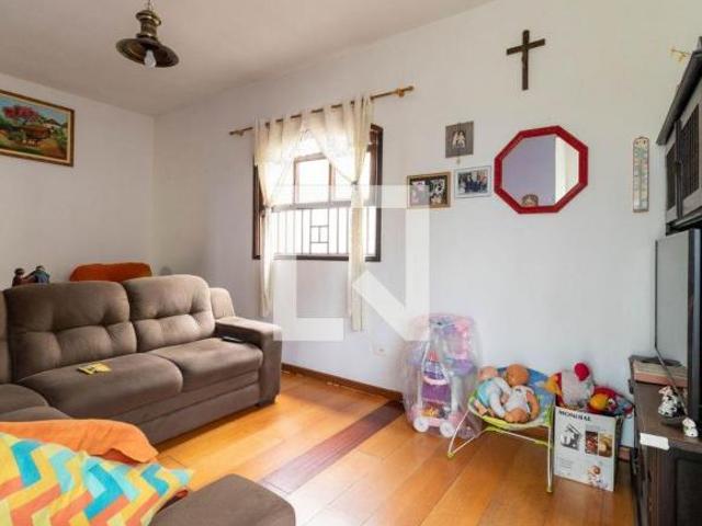 Casa à Venda Piqueri, 5 Quartos, 180 m2