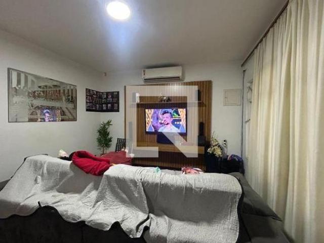 Casa à Venda Piqueri, 5 Quartos, 275 m² São Paulo