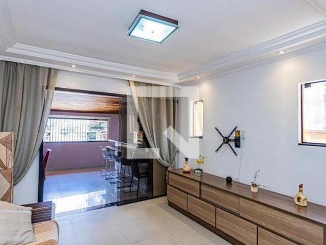 Casa à Venda Piqueri, 5 Quartos, 270 m² São Paulo