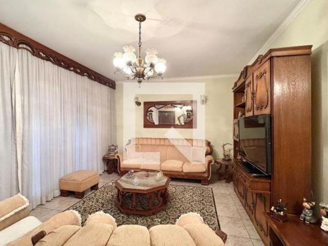Casa à Venda Piqueri, 6 Quartos, 253 m2