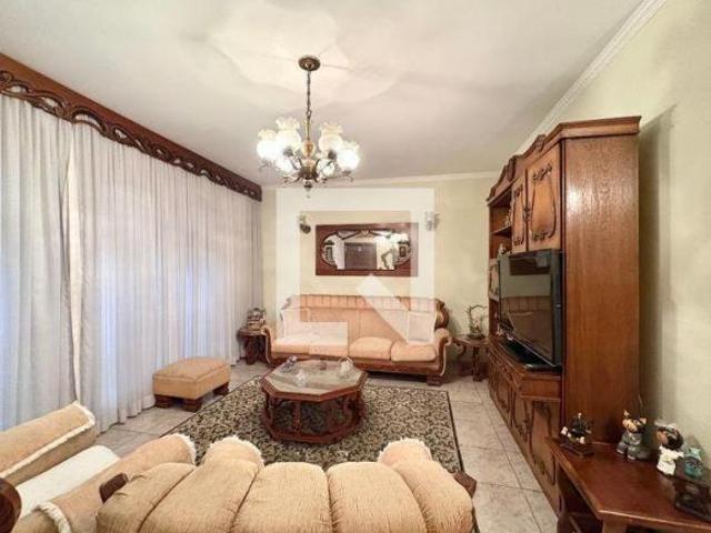 Casa à Venda Piqueri, 6 Quartos, 253 m² São Paulo
