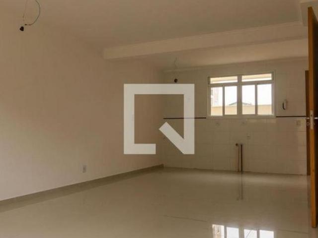 Casa à Venda Piqueri, 2 Quartos, 105 m² São Paulo