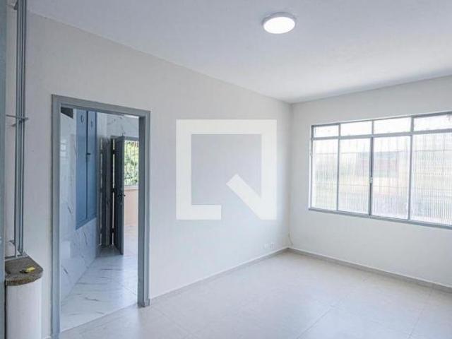 Casa à Venda Piqueri, 2 Quartos, 190 m2
