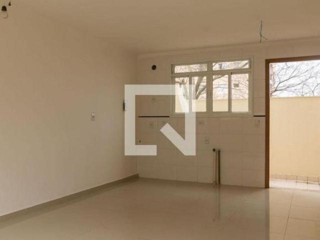 Casa à Venda Piqueri, 2 Quartos, 98 m² São Paulo