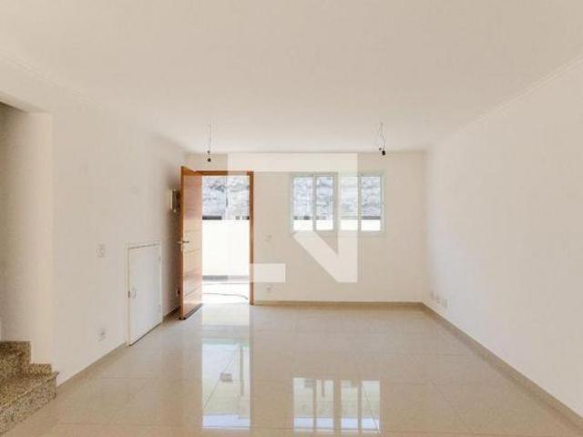 Casa à Venda Piqueri, 2 Quartos, 98 m² São Paulo