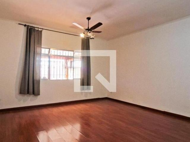 Casa à Venda Piqueri, 3 Quartos, 139 m2