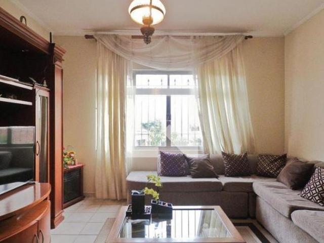 Casa à Venda Piqueri, 3 Quartos, 196 m2