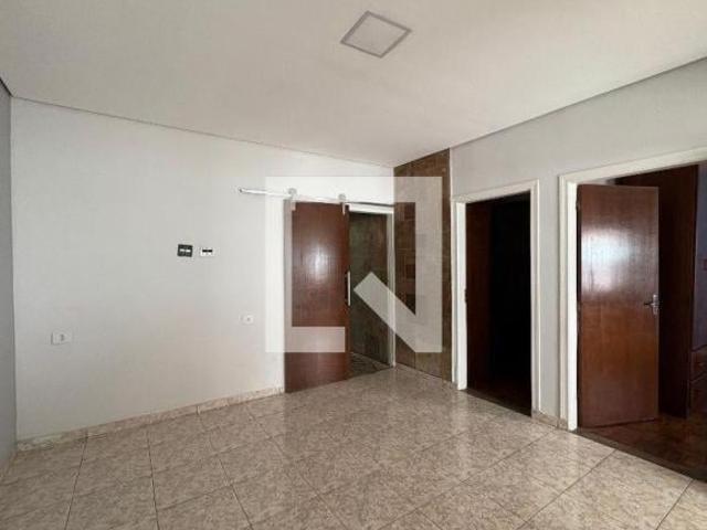 Casa à Venda Piqueri, 3 Quartos, 273 m2