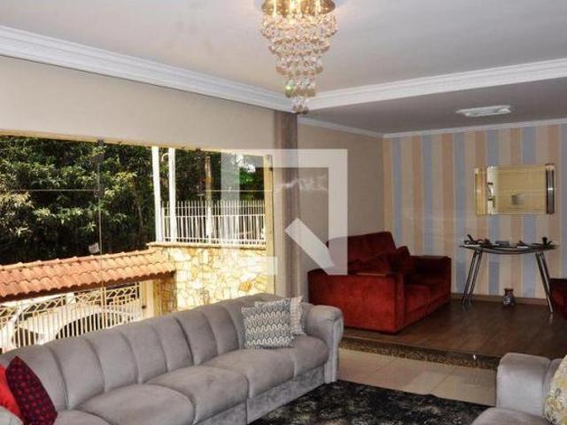 Casa à Venda Piqueri, 3 Quartos, 400 m2