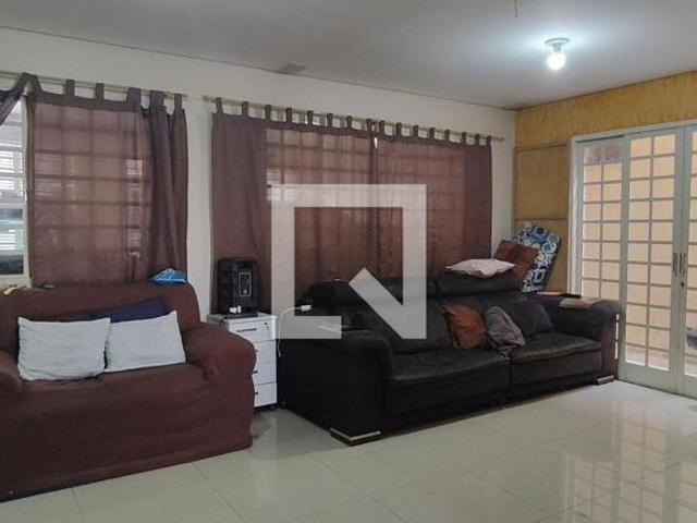 Casa à Venda Piqueri, 3 Quartos, 530 m2