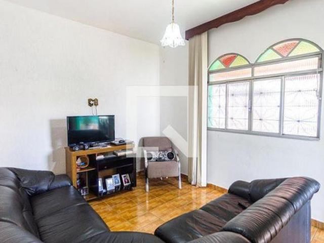 Casa à Venda Pirajá, 3 Quartos, 371 m² Belo Horizonte
