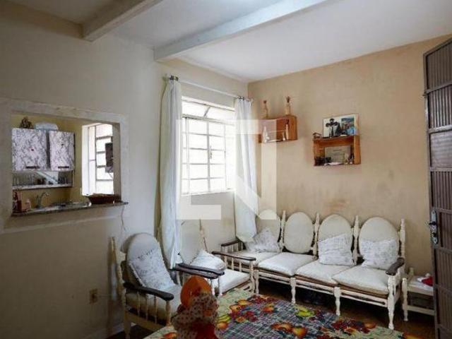 Casa à Venda Pirajá, 4 Quartos, 360 m² Belo Horizonte