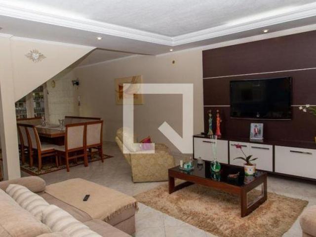 Casa à Venda Piraporinha, 4 Quartos, 300 m² Diadema
