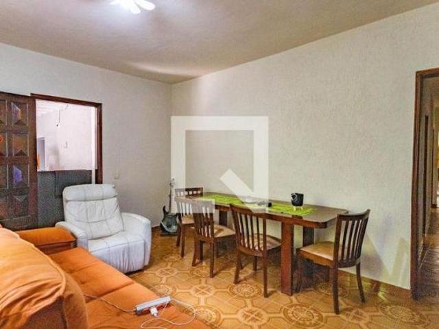 Casa à Venda Piraporinha, 4 Quartos, 300 m² Diadema