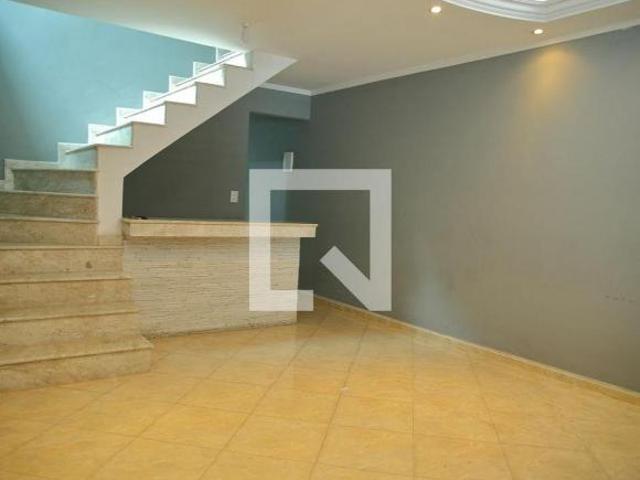 Casa à Venda Planalto, 3 Quartos, 160 m2