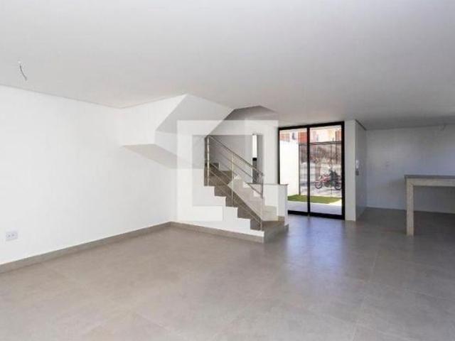Casa à Venda Planalto, 3 Quartos, 210 m² Belo Horizonte