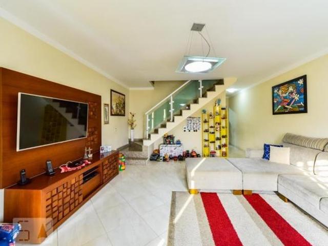 Casa à Venda Planalto, 3 Quartos, 215 m2