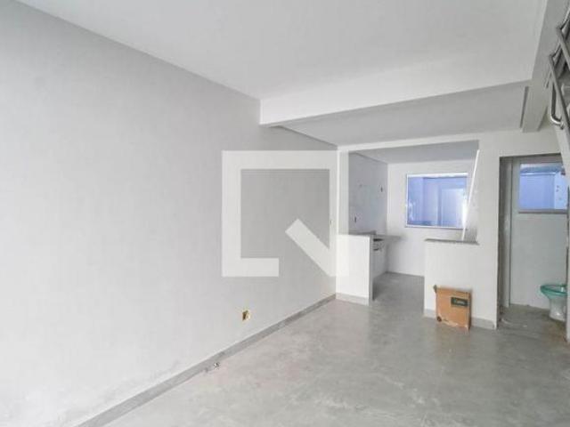 Casa à Venda Planalto, 2 Quartos, 70 m² Belo Horizonte