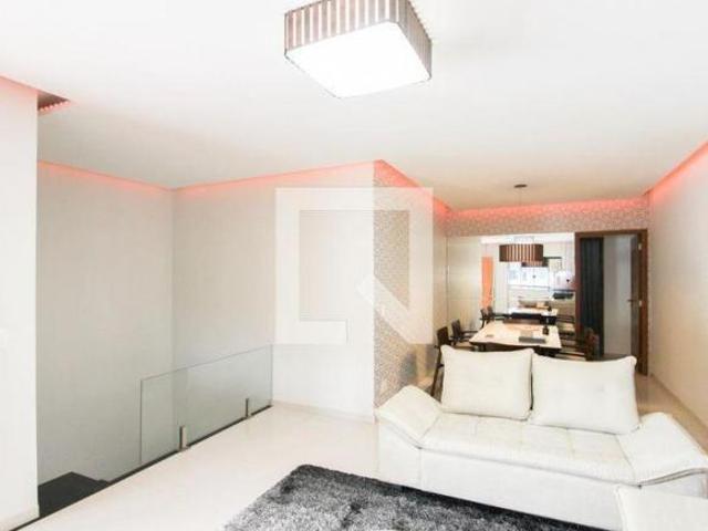 Casa à Venda Planalto, 4 Quartos, 145 m² Belo Horizonte