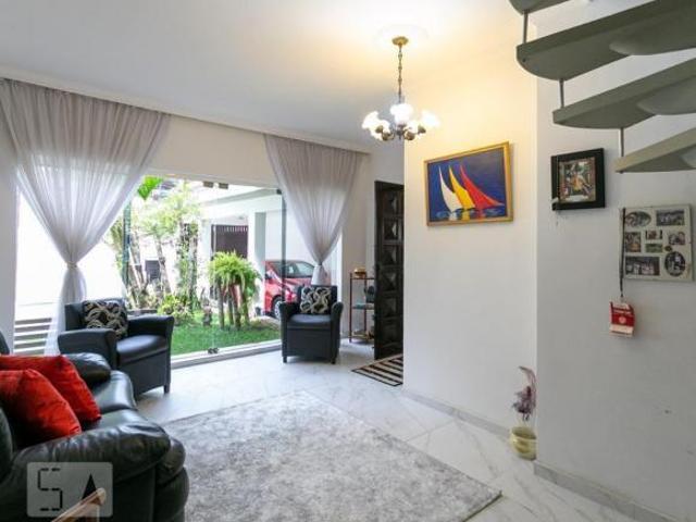 Casa à Venda Planalto, 4 Quartos, 260 m² São Bernardo do Campo