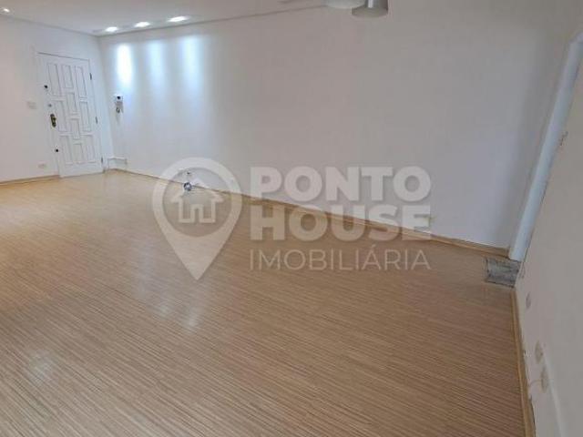 Casa à Venda Planalto Paulista 3 Dormitórios 2 Suítes, 2 Vagas e Amplo Salão