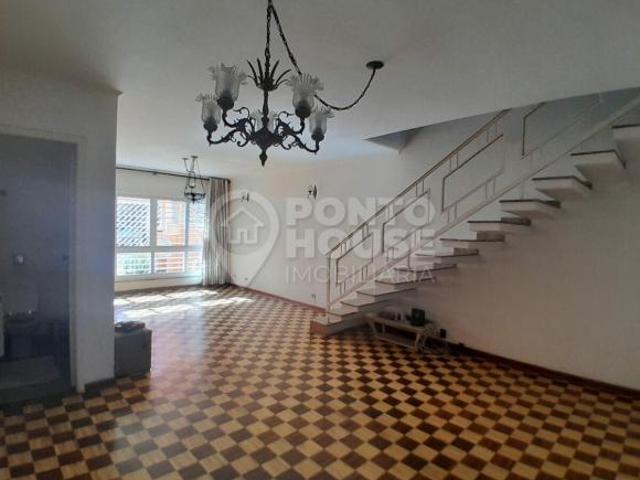 Casa à venda Planalto Paulista, 3 dormitórios, 3 vagas, vaga, próxima à Moema