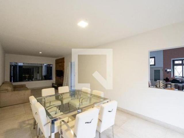 Casa à Venda Planalto Paulista, 3 Quartos, 200 m2