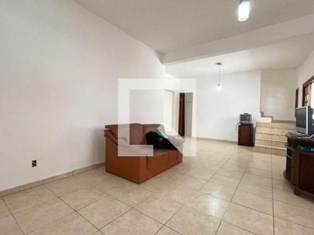Casa à Venda Planalto Paulista, 3 Quartos, 330 m2