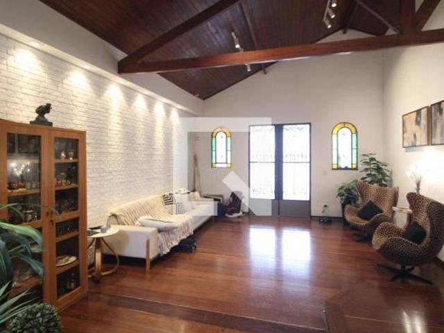 Casa à Venda Planalto Paulista, 3 Quartos, 400 m2