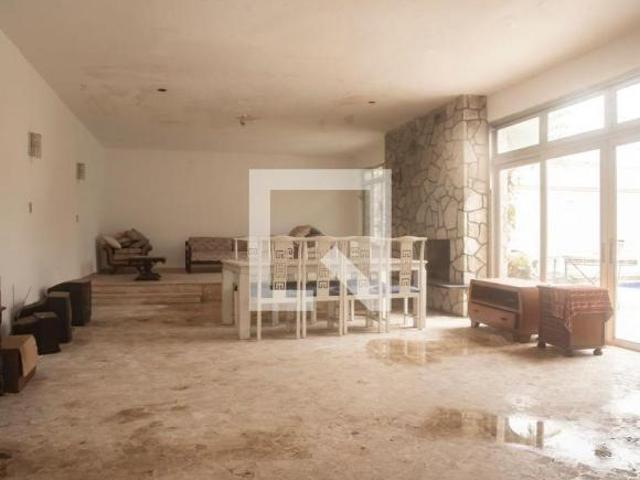 Casa à Venda Planalto Paulista, 3 Quartos, 660 m2