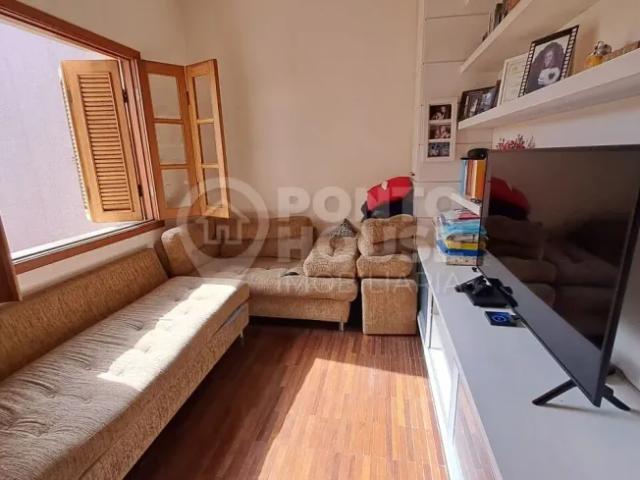 Casa à venda Planalto Paulista 3 suítes, 2 vagas, super ensolarada, ótimo local