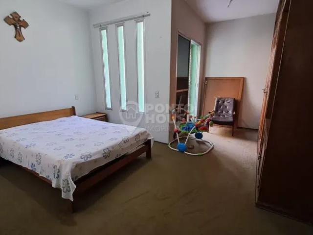 Casa à Venda Planalto Paulista 4 Dormitórios, 4 Vagas, 10 x 40 com Amplo Quintal