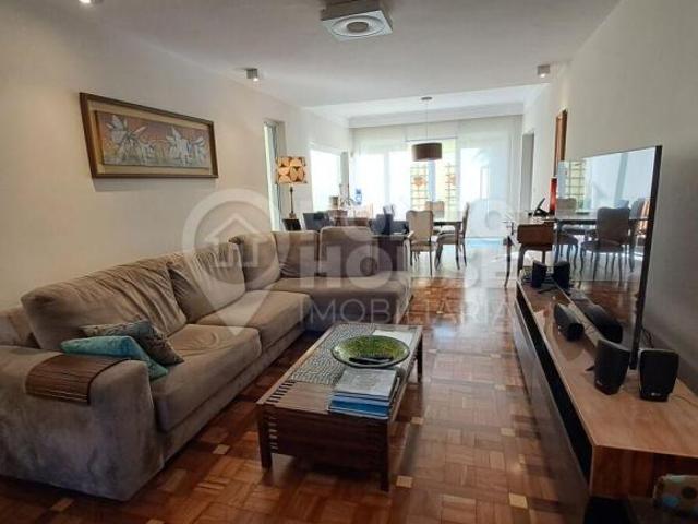 Casa à venda Planalto Paulista, 4 dormitórios, 3 vagas, impecável, 235 m²