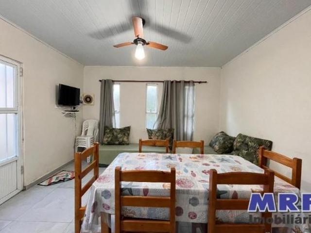 Casa à venda. Praia do Sapê em Ubatuba. Condomínio a 300 metros da praia